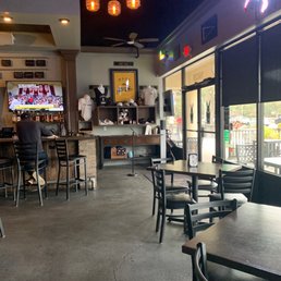 THE FAT RABBIT PUB - Updated October 2025 - 502 Photos & 452 Reviews ...