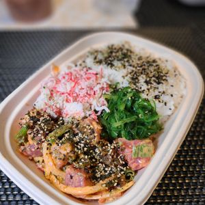POKE TIKI - 405 Photos & 655 Reviews - 18509 Ventura Blvd, Los Angeles ...