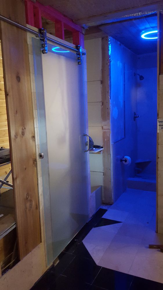 SUPER TILE - Updated September 2024 - 11 Photos - 4226 Scone St ...