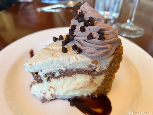 TREVI 5 - Updated December 2025 - 191 Photos & 114 Reviews - 100 Hotel ...