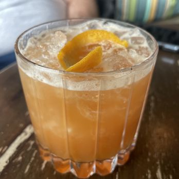 BUFFALO TRADERS LOUNGE - Updated June 2024 - 158 Photos & 67 Reviews - 950 Fulton St NE, Grand ...