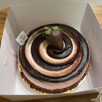 LA BON BAKE SHOPPES - Updated September 2025 - 216 Photos & 164 Reviews ...