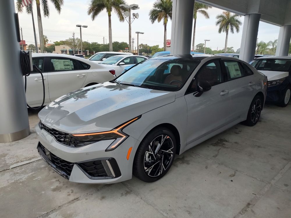 WALLACE KIA - Updated October 2025 - 3131 SE Federal Hwy, Stuart ...