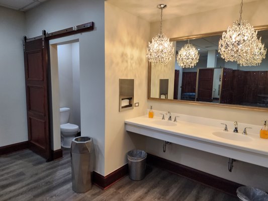 THE HAWK COUNTRY CLUB - Updated October 2025 - 29 Photos & 11 Reviews ...