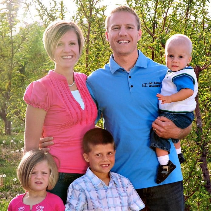 MR CLEAN WINDOWS & POOLS - Updated October 2025 - 321 N Mall Dr, St ...