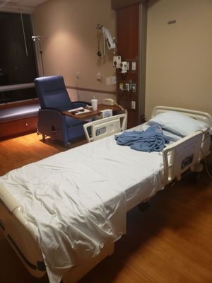 ST. JOSEPH MERCY ANN ARBOR - Updated December 2025 - 84 Photos & 134 ...