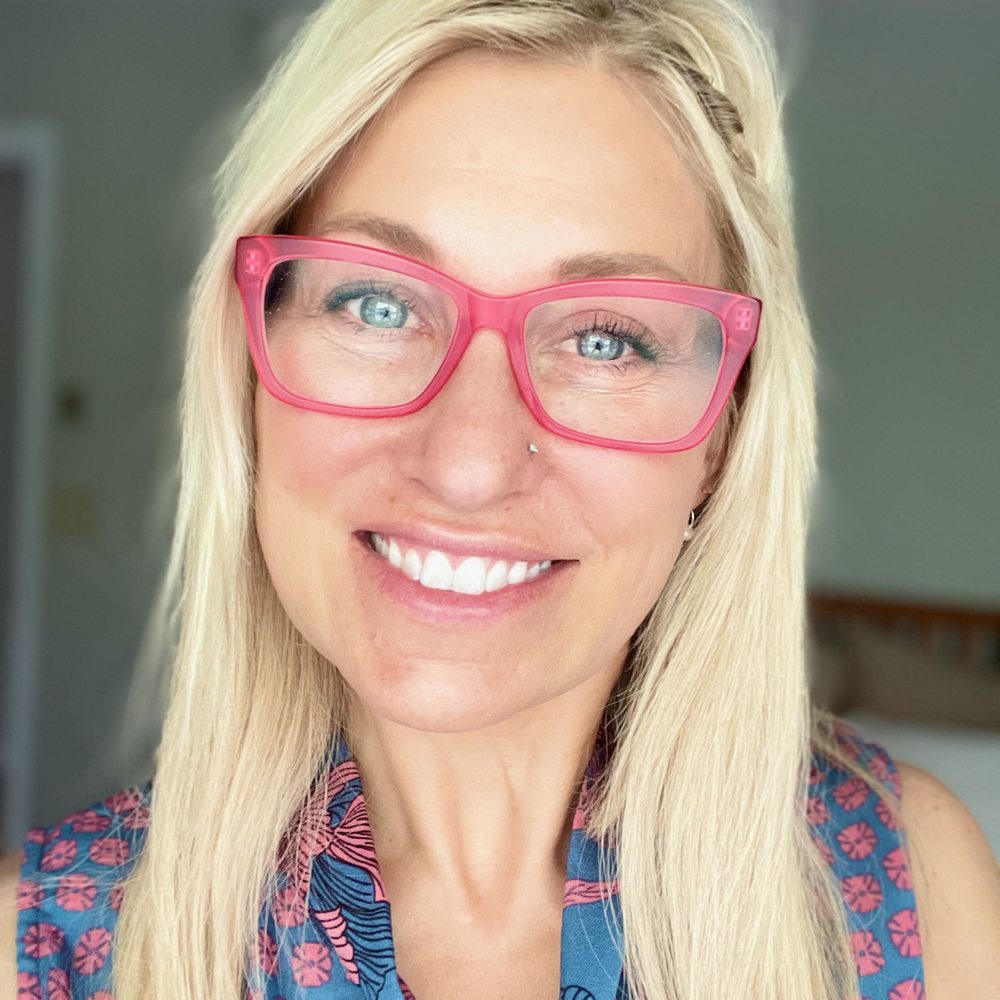 Chelsea Lawless's Instagram, Twitter & Facebook on IDCrawl