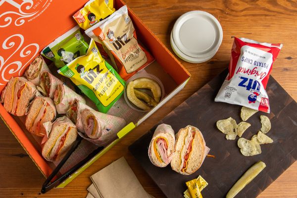 THB BAGELRY & DELI OF LOCUST POINT - Updated October 2025 - 47 Photos ...