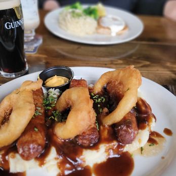 HIBERNIAN RESTAURANT & PUB - Updated December 2025 - 212 Photos & 229 ...