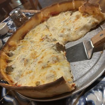 BIUNDOS - Updated August 2024 - 113 Photos & 83 Reviews - 104 Second St ...