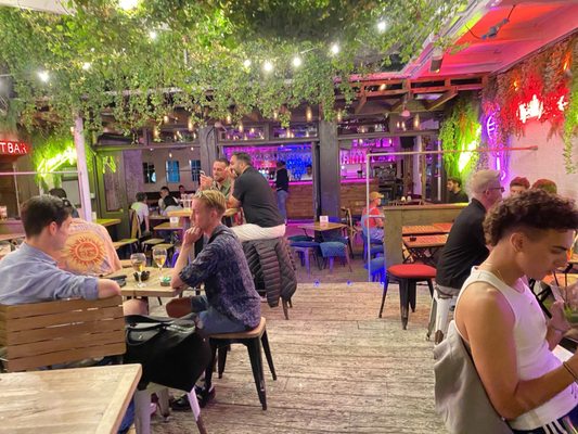 THE YARD BAR - Updated July 2025 - 35 Photos & 40 Reviews - 57 Rupert ...