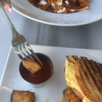 ATTITUDE CAFE - Updated June 2024 - 350 Photos & 315 Reviews - 6009 W ...