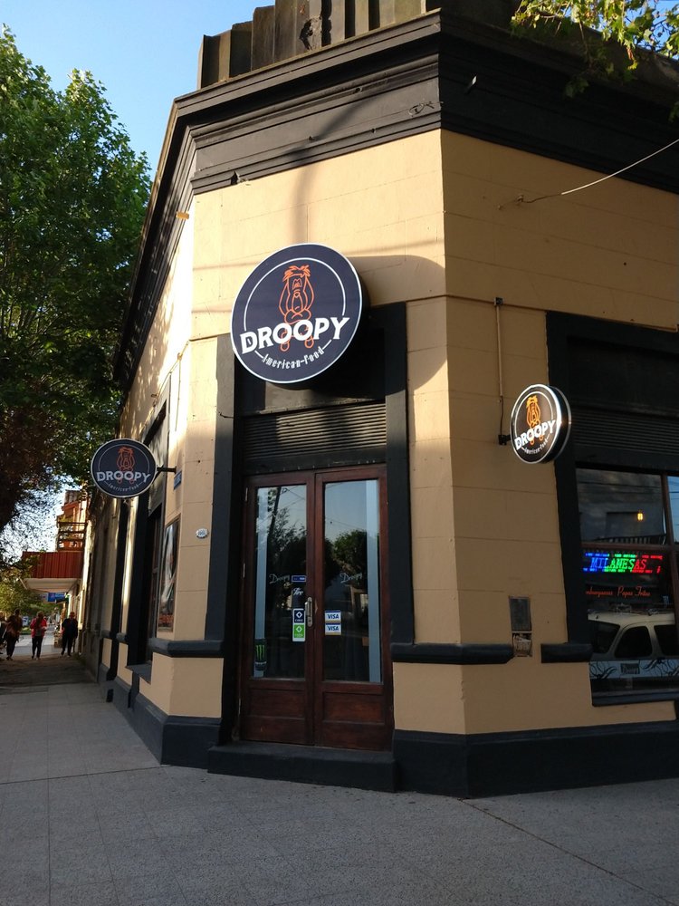 DROOPY - Updated July 2024 - Calle 19 S/N, Miramar, Argentina - Pizza ...