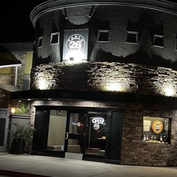 TABLE 26 - Updated July 2025 - 571 Photos & 790 Reviews - 2600 Geer Rd ...