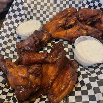 KRISTOPHERS BAR & RESTAURANT - Updated November 2025 - 75 Photos & 162 ...