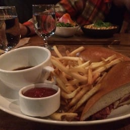 JOEY COQUITLAM - Updated December 2025 - 211 Photos & 213 Reviews - 550 ...