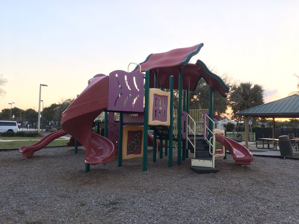 BETTY THOMAS PARK - Parks - 2882 SE 2nd St, Boynton Beach, FL - Yelp