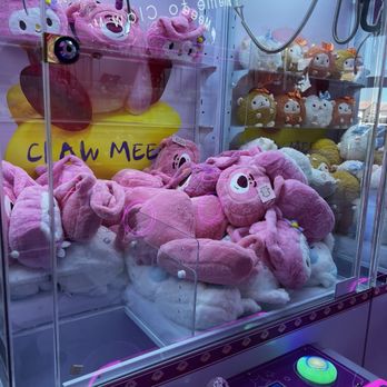 CLAW MEEE - Updated June 2024 - 341 Photos & 68 Reviews - 532 Barber Ln ...