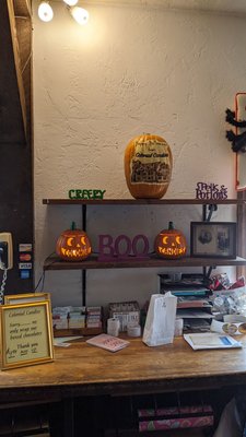 COLONIAL CANDIES - Updated December 2025 - 109 Photos & 50 Reviews - 47 ...