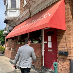 THE KNICKERBOCKER TAVERN - Updated May 2025 - 220 Photos & 253 Reviews ...