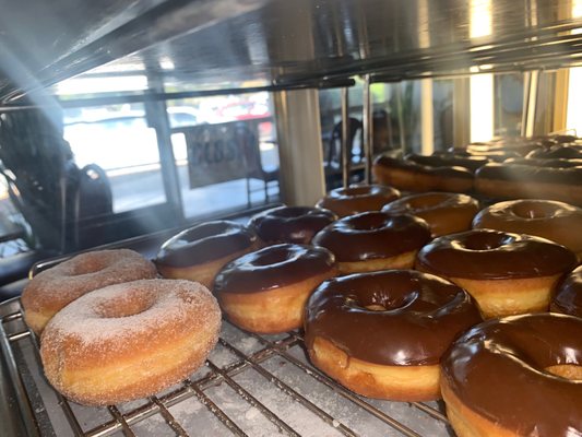 PRUNEDALE DONUT & BAKERY - Updated January 2026 - 39 Photos & 90 ...