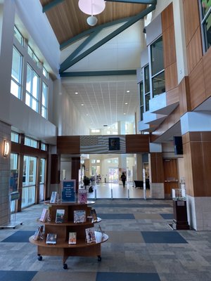 LARGO PUBLIC LIBRARY - Updated December 2025 - 84 Photos & 42 Reviews ...