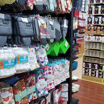 DII DEALS & DISCOUNTS - Updated October 2025 - 78 Photos & 45 Reviews - 3611 Broadway, Astoria ...