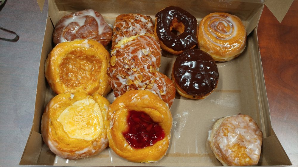 SERVATII PASTRY & CAFE - 24 Photos & 26 Reviews - 8315 Beechmont Ave ...