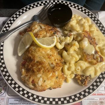 SILVER COIN DINER - Updated December 2025 - 75 Photos & 125 Reviews ...