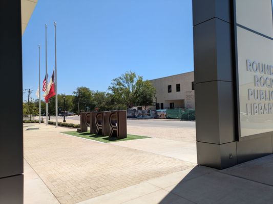 ROUND ROCK PUBLIC LIBRARY - Updated December 2025 - 70 Photos & 12 ...