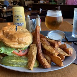 BRICK’S - Updated December 2025 - 407 Photos & 715 Reviews - 482 Main ...