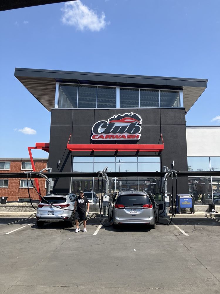 CLUB CAR WASH - Updated October 2025 - 27 Photos & 17 Reviews - 2150 ...