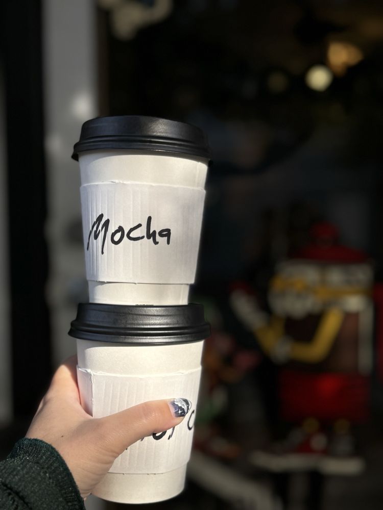 THE STOOP - Updated March 2025 - 40 Photos - 784 Washington Blvd ...