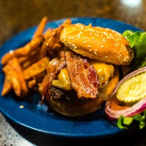 AMC FITCHBURG 18 - Updated March 2025 - 15 Photos & 17 Reviews - 6091 ...