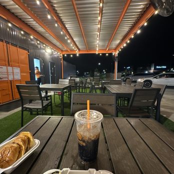 SMALLS SLIDERS - Updated August 2025 - 36 Photos & 21 Reviews - 1370 N ...