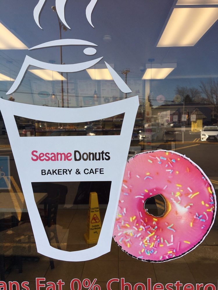 SESAME DONUTS TIGARD PLAZA - 59 Photos & 92 Reviews - 11945 SW Pacific ...