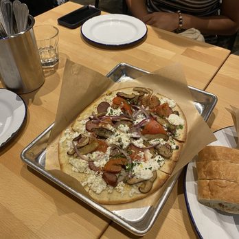 KENTRO GREEK KITCHEN - Updated May 2025 - 2132 Photos & 1598 Reviews ...