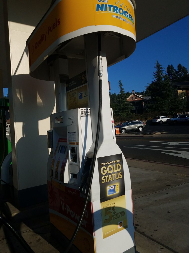SHELL AUTO CARE - Updated July 2025 - 151 Main St, Placerville ...