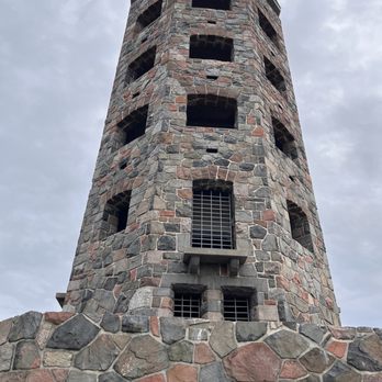ENGER TOWER PARK AND GARDENS - Updated October 2025 - 151 Photos & 52 ...