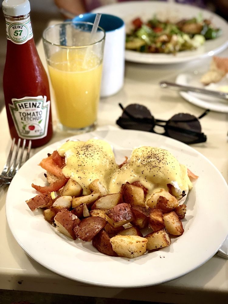LITTLE LOUIE’S CAFE & DELI - Updated May 2026 - 312 Photos & 421 ...