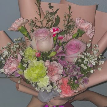 FLOWER GENIE - Updated October 2024 - 272 Photos & 195 Reviews - 1042 E ...