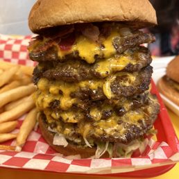 HANK’S HAMBURGERS - Updated December 2025 - 168 Photos & 213 Reviews ...