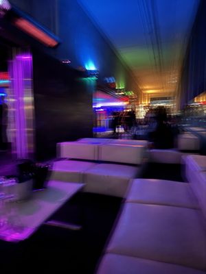 ELEVATE LOUNGE - Updated August 2025 - 273 Photos & 1213 Reviews - 811 ...