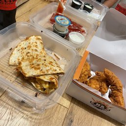 H & CHICKEN - Updated October 2025 - 84 Photos & 180 Reviews - 716 H St ...