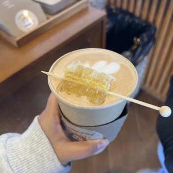 DIAMOND COFFEE N PASTRY - Updated December 2024 - 273 Photos & 103 ...