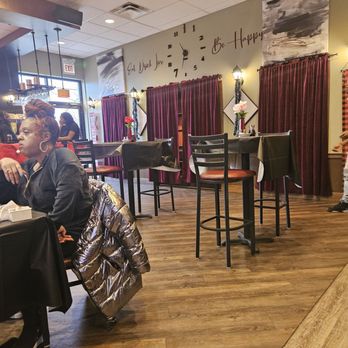 BEA’S KITCHEN & KOCKTAILS - Updated October 2025 - 57 Photos & 41 ...