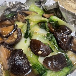 WANG’S TABLE - Updated October 2025 - 198 Photos & 121 Reviews - 1086 S ...