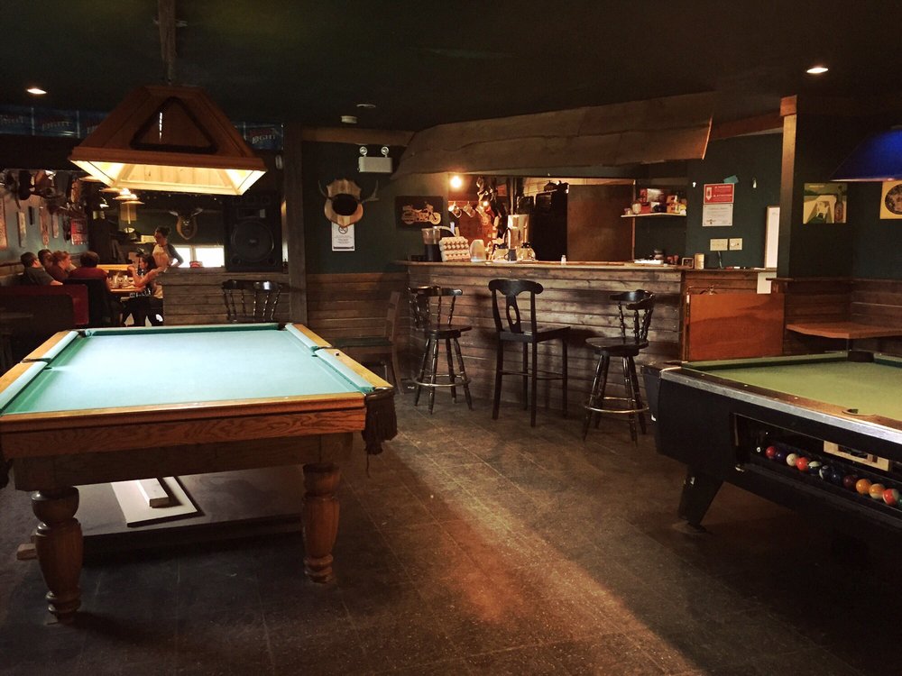 THE VILLAGE POUR HOUSE - Updated December 2025 - 20 Photos - 89 Juniper ...