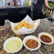 LOS GARCIAS RESTAURANT - 372 Photos & 449 Reviews - 1390 Oakland Rd ...