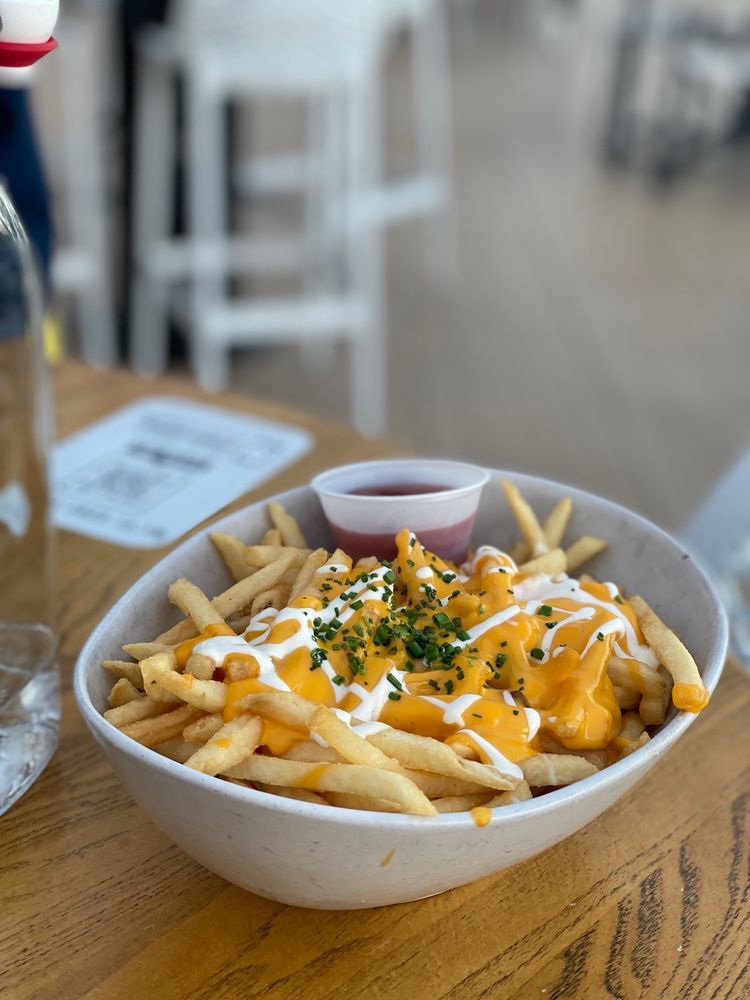 OFFSHORE ROOFTOP - 1000 E Grand Ave, Chicago, Illinois - 738 Photos ...